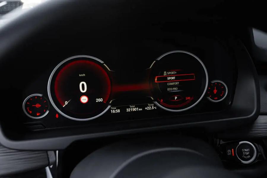 Черный БМВ Х5 2015 в Елгава, объемом двигателя 3.00 л и пробегом 321 тыс. км за 15800 €, фото 32 на AUTOMOTO.COM.LV