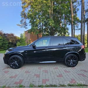 Черный БМВ Х5 2015 в Огре, объемом двигателя 2.00 л и пробегом 270 тыс. км за 22950 €, фото 9 на AUTOMOTO.COM.LV