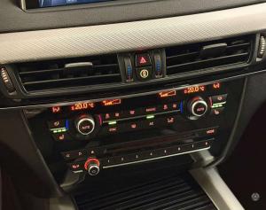 Melns BMW X5 2015 Marijampole, ar dzinēja tilpumu 2.99 L un nobraukumu 270 tūkst. km par 19750 €, foto 15 vietnē AUTOMOTO.COM.LV