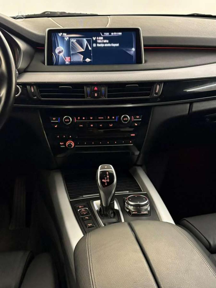 Melns BMW X5 2015 Marijampole, ar dzinēja tilpumu 2.99 L un nobraukumu 270 tūkst. km par 19750 €, foto 26 vietnē AUTOMOTO.COM.LV