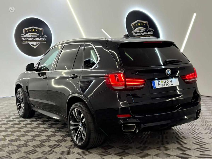 Melns BMW X5 2015 Marijampole, ar dzinēja tilpumu 2.99 L un nobraukumu 270 tūkst. km par 19750 €, foto 33 vietnē AUTOMOTO.COM.LV