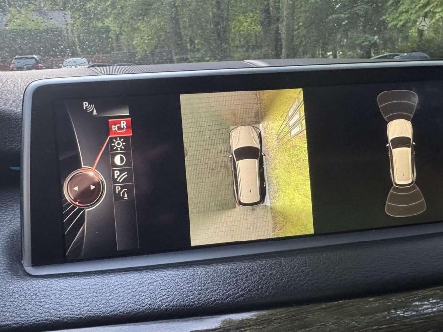 Melns BMW X5 2015 Viļņa, ar dzinēja tilpumu 2.98 L un nobraukumu 300 tūkst. km par 13300 €, foto 15 vietnē AUTOMOTO.COM.LV