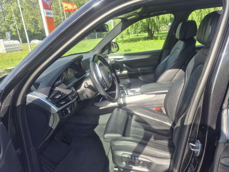 Black BMW X5 2015 in Klaipeda, with an engine capacity of 2.99 L and mileage of 235 thousand km for 17500 €, photo 9 on AUTOMOTO.COM.LV