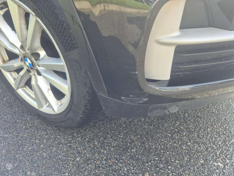 Black BMW X5 2015 in Klaipeda, with an engine capacity of 2.99 L and mileage of 235 thousand km for 17500 €, photo 20 on AUTOMOTO.COM.LV