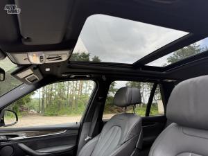 Black BMW X5 2015 in Kaunas, with an engine capacity of 3.00 L and mileage of 244 thousand km for 20000 €, photo 6 on AUTOMOTO.COM.LV