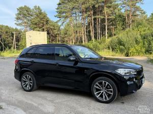 Black BMW X5 2015 in Kaunas, with an engine capacity of 3.00 L and mileage of 244 thousand km for 20000 €, photo 7 on AUTOMOTO.COM.LV