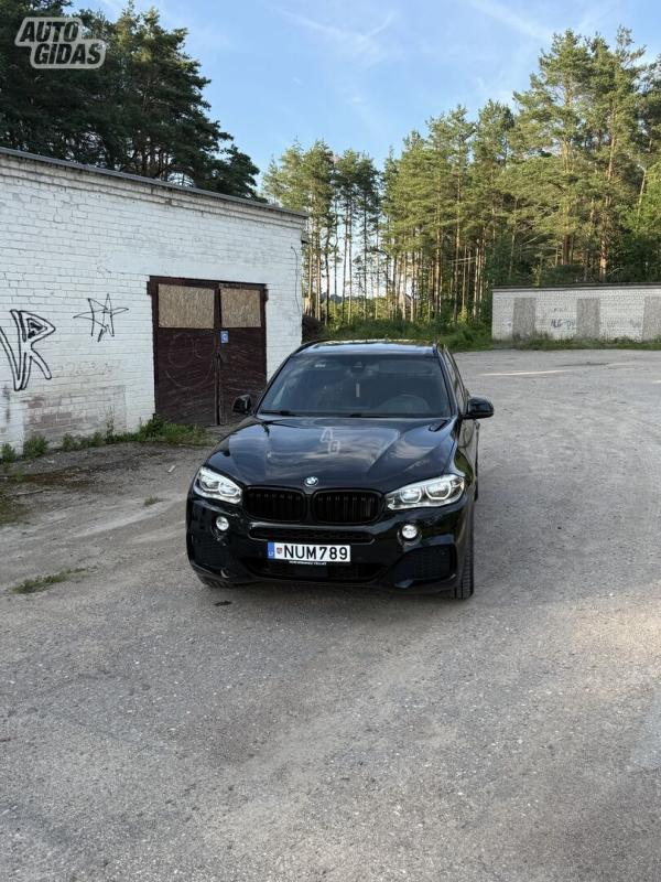 Melns BMW X5 2015 Kauņa, ar dzinēja tilpumu 3.00 L un nobraukumu 244 tūkst. km par 20000 €, foto 8 vietnē AUTOMOTO.COM.LV