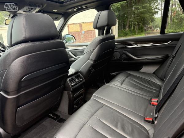 Melns BMW X5 2015 Kauņa, ar dzinēja tilpumu 3.00 L un nobraukumu 244 tūkst. km par 20000 €, foto 10 vietnē AUTOMOTO.COM.LV