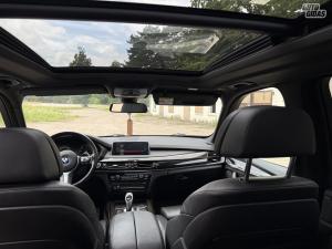 Black BMW X5 2015 in Kaunas, with an engine capacity of 3.00 L and mileage of 244 thousand km for 20000 €, photo 12 on AUTOMOTO.COM.LV