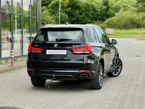 Black BMW X5 2015 in Vilnius, with an engine capacity of 2.00 L and mileage of 199 thousand km for 13500 €, photo 20 on AUTOMOTO.COM.LV