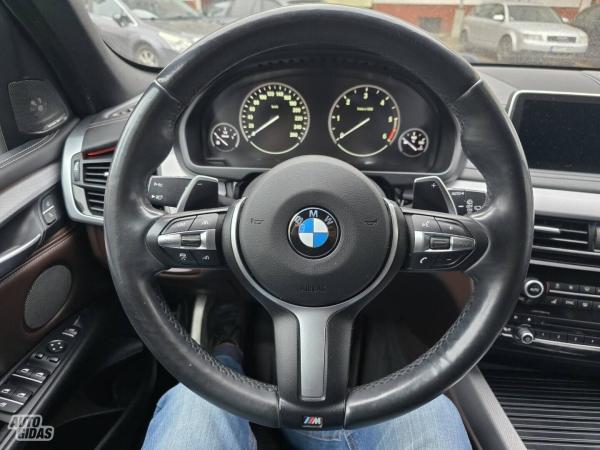 Черный БМВ Х5 2015 в Вильнюс, объемом двигателя 3.00 л и пробегом 300 тыс. км за 16400 €, фото 5 на AUTOMOTO.COM.LV