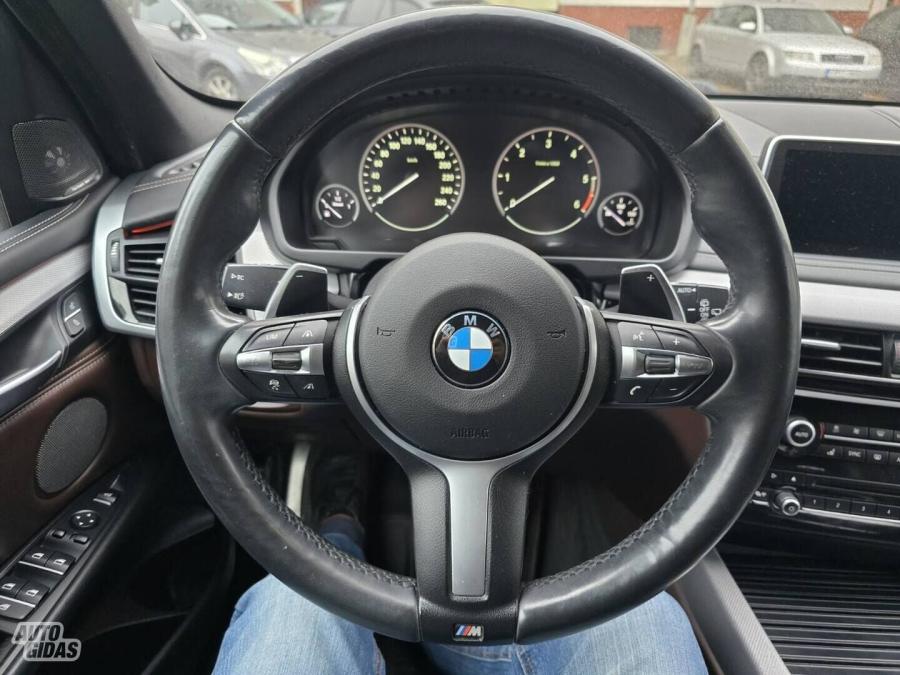 Черный БМВ Х5 2015 в Вильнюс, объемом двигателя 3.00 л и пробегом 300 тыс. км за 16400 €, фото 6 на AUTOMOTO.COM.LV