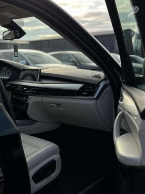 Черный БМВ Х5 2015 в Каунас, объемом двигателя 2.00 л и пробегом 332 тыс. км за 15200 €, фото 32 на AUTOMOTO.COM.LV