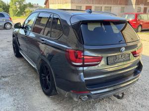 Melns BMW X5 2015 Kauņa, ar dzinēja tilpumu 3.00 L un nobraukumu 321 tūkst. km par 9700 €, foto 7 vietnē AUTOMOTO.COM.LV