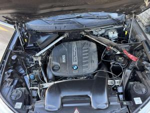 Melns BMW X5 2015 Kauņa, ar dzinēja tilpumu 3.00 L un nobraukumu 321 tūkst. km par 9700 €, foto 8 vietnē AUTOMOTO.COM.LV