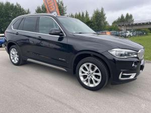 Melns BMW X5 2015 Kauņa, ar dzinēja tilpumu 2.00 L un nobraukumu 262 tūkst. km par 14250 €, foto 3 vietnē AUTOMOTO.COM.LV