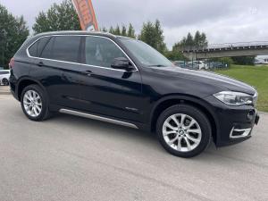 Melns BMW X5 2015 Kauņa, ar dzinēja tilpumu 2.00 L un nobraukumu 262 tūkst. km par 14250 €, foto 4 vietnē AUTOMOTO.COM.LV