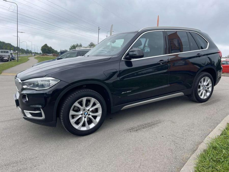 Melns BMW X5 2015 Kauņa, ar dzinēja tilpumu 2.00 L un nobraukumu 262 tūkst. km par 14250 €, foto 8 vietnē AUTOMOTO.COM.LV