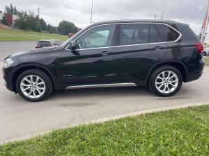 Melns BMW X5 2015 Kauņa, ar dzinēja tilpumu 2.00 L un nobraukumu 262 tūkst. km par 14250 €, foto 9 vietnē AUTOMOTO.COM.LV