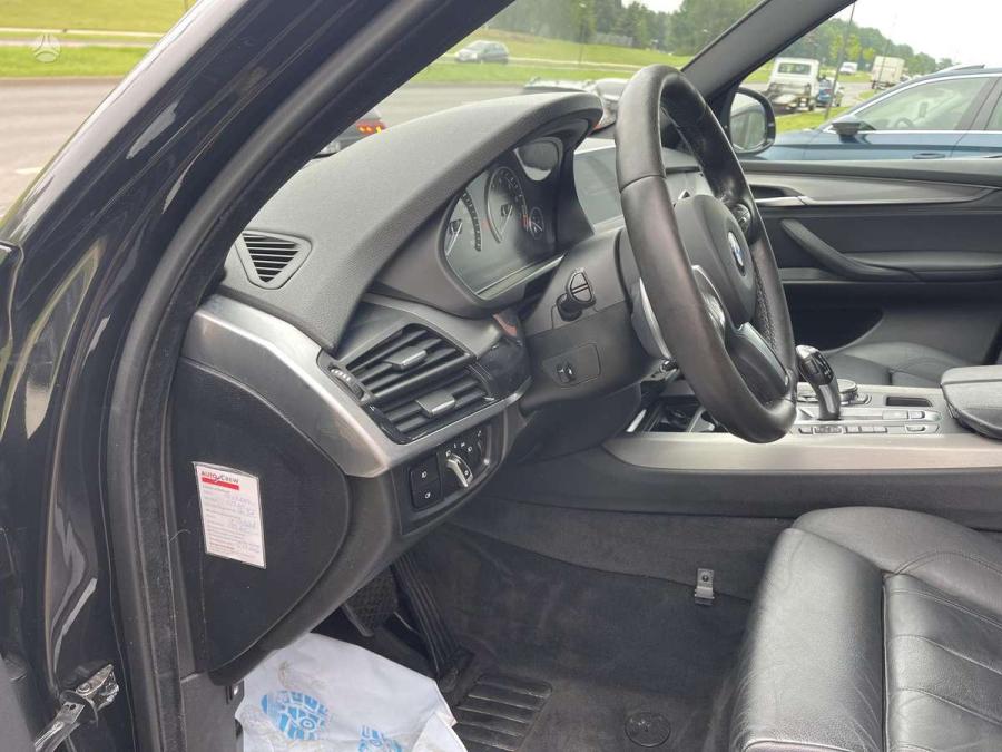 Melns BMW X5 2015 Kauņa, ar dzinēja tilpumu 2.00 L un nobraukumu 262 tūkst. km par 14250 €, foto 19 vietnē AUTOMOTO.COM.LV