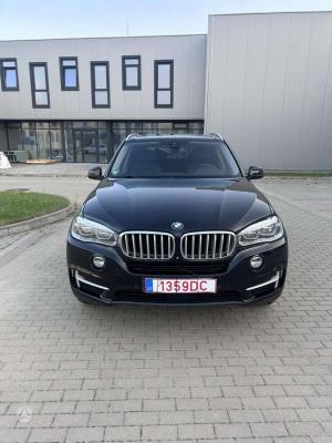 Melns BMW X5 2015 Viļņa, ar dzinēja tilpumu 2.99 L un nobraukumu 212 tūkst. km par 18300 €, foto  vietnē AUTOMOTO.COM.LV