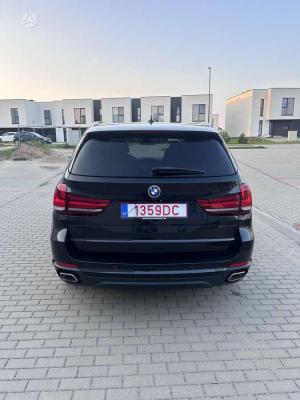 Melns BMW X5 2015 Viļņa, ar dzinēja tilpumu 2.99 L un nobraukumu 212 tūkst. km par 18300 €, foto 6 vietnē AUTOMOTO.COM.LV