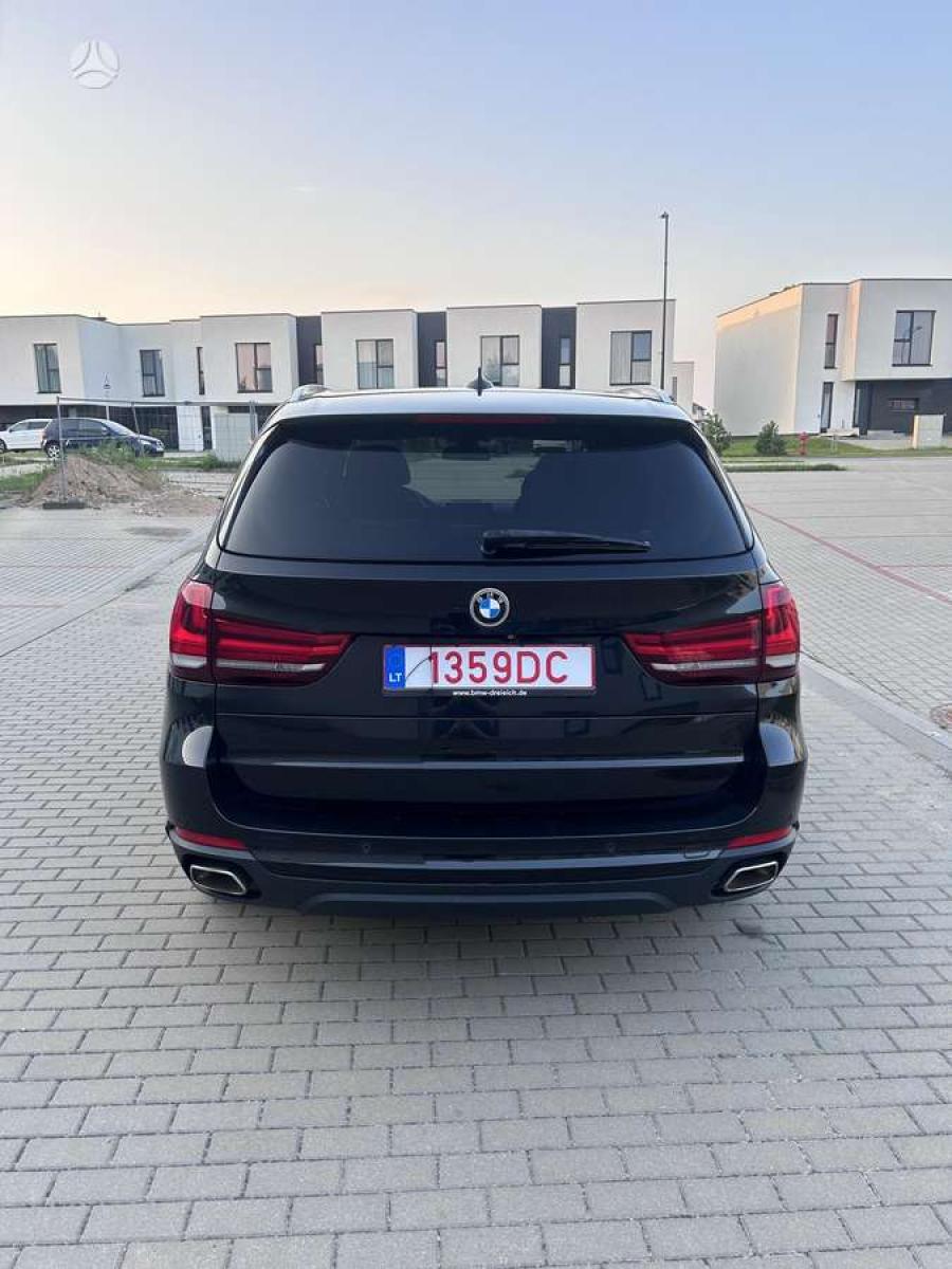 Melns BMW X5 2015 Viļņa, ar dzinēja tilpumu 2.99 L un nobraukumu 212 tūkst. km par 18300 €, foto 6 vietnē AUTOMOTO.COM.LV