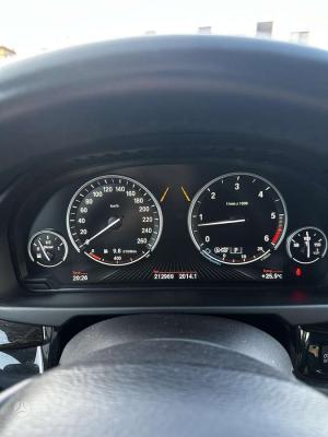 Melns BMW X5 2015 Viļņa, ar dzinēja tilpumu 2.99 L un nobraukumu 212 tūkst. km par 18300 €, foto 14 vietnē AUTOMOTO.COM.LV
