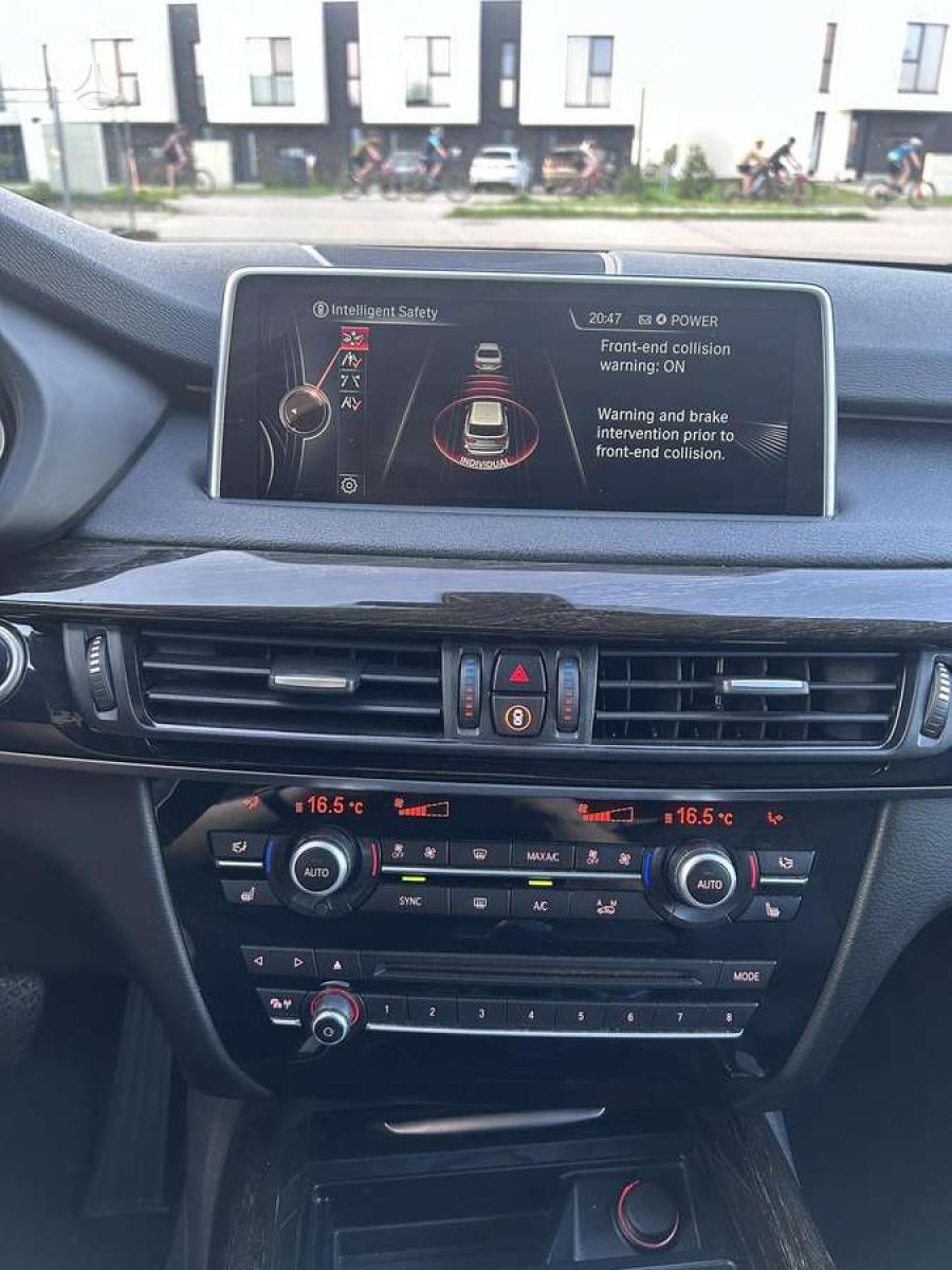Melns BMW X5 2015 Viļņa, ar dzinēja tilpumu 2.99 L un nobraukumu 212 tūkst. km par 18300 €, foto 19 vietnē AUTOMOTO.COM.LV
