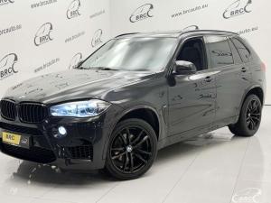 Melns BMW X5 2015 Viļņa, ar dzinēja tilpumu 2.99 L un nobraukumu 243 tūkst. km par 18255 €, foto  vietnē AUTOMOTO.COM.LV