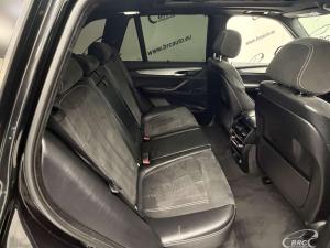 Black BMW X5 2015 in Vilnius, with an engine capacity of 2.99 L and mileage of 243 thousand km for 18255 €, photo 12 on AUTOMOTO.COM.LV