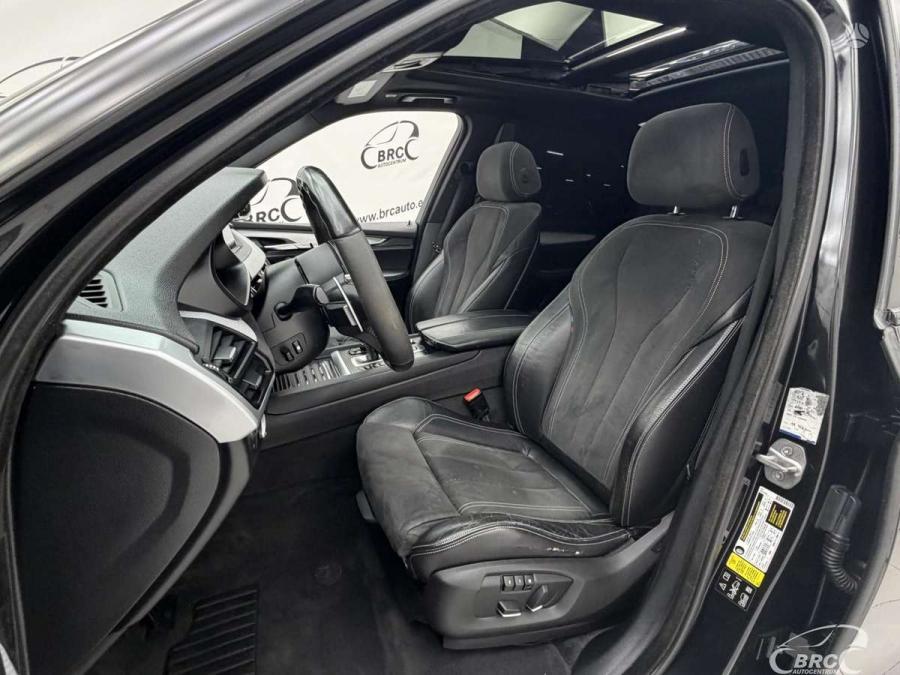 Black BMW X5 2015 in Vilnius, with an engine capacity of 2.99 L and mileage of 243 thousand km for 18255 €, photo 25 on AUTOMOTO.COM.LV