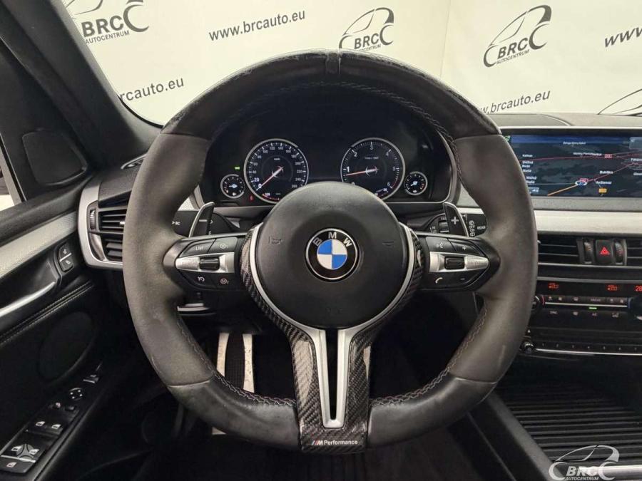 Black BMW X5 2015 in Vilnius, with an engine capacity of 2.99 L and mileage of 243 thousand km for 18255 €, photo 31 on AUTOMOTO.COM.LV