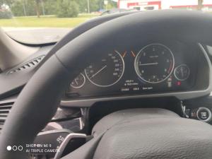Black BMW X5 2015 in Panevezys, with an engine capacity of 2.00 L and mileage of 273 thousand km for 14900 €, photo 16 on AUTOMOTO.COM.LV