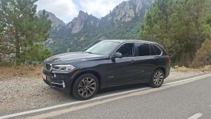 Melns BMW X5 2015 Kauņa, ar dzinēja tilpumu 2.99 L un nobraukumu 186 tūkst. km par 15200 €, foto  vietnē AUTOMOTO.COM.LV