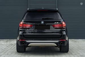 Black BMW X5 2015 in Klaipeda, with an engine capacity of 3.00 L and mileage of 184 thousand km for 17500 €, photo 5 on AUTOMOTO.COM.LV