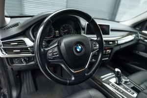 Black BMW X5 2015 in Klaipeda, with an engine capacity of 3.00 L and mileage of 184 thousand km for 17500 €, photo 12 on AUTOMOTO.COM.LV