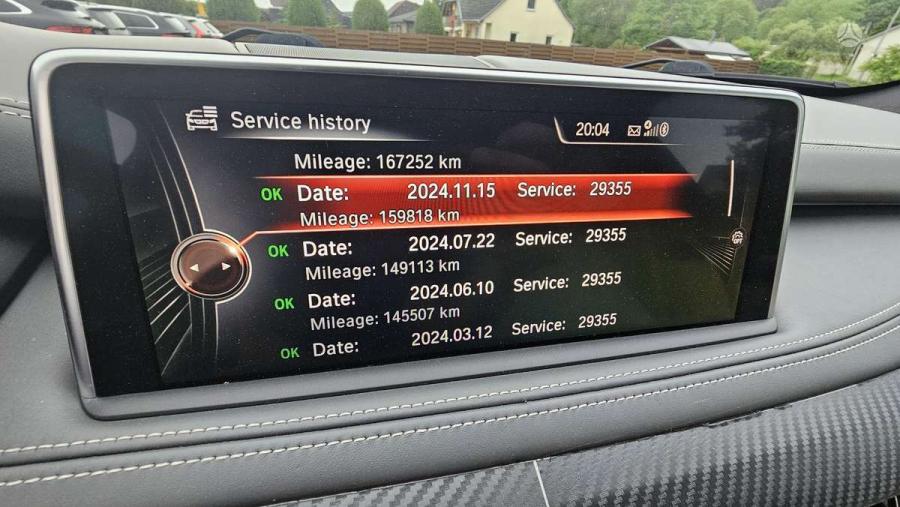 Black BMW X5 2015 in Prienai, with an engine capacity of 2.00 L and mileage of 174 thousand km for 18399 €, photo 22 on AUTOMOTO.COM.LV
