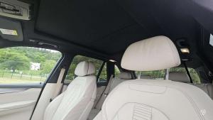 Black BMW X5 2015 in Prienai, with an engine capacity of 2.00 L and mileage of 174 thousand km for 18399 €, photo 28 on AUTOMOTO.COM.LV