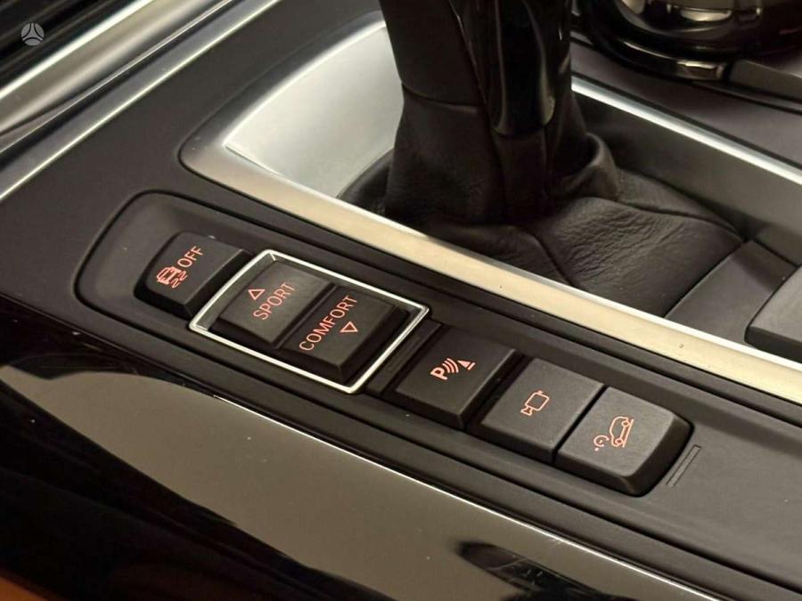 Melns BMW X5 2015 Marijampole, ar dzinēja tilpumu 2.99 L un nobraukumu 210 tūkst. km par 23999 €, foto 15 vietnē AUTOMOTO.COM.LV