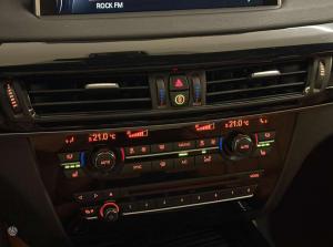 Melns BMW X5 2015 Marijampole, ar dzinēja tilpumu 2.99 L un nobraukumu 210 tūkst. km par 23999 €, foto 16 vietnē AUTOMOTO.COM.LV