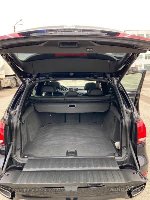 Melns BMW X5 2015 Tartu, ar dzinēja tilpumu 3.00 L un nobraukumu 225 tūkst. km par 19000 €, foto 6 vietnē AUTOMOTO.COM.LV