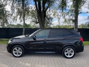 Черный БМВ Х5 2015 в Рига, объемом двигателя 3.00 л и пробегом 207 тыс. км за 21990 €, фото 4 на AUTOMOTO.COM.LV