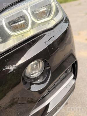 Black BMW X5 2015 in Riga, with an engine capacity of 3.00 L and mileage of 294 thousand km for 23500 €, photo 9 on AUTOMOTO.COM.LV