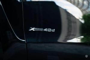 Black BMW X5 2015 in Vilnius, with an engine capacity of 2.99 L and mileage of 256 thousand km for 20490 €, photo 13 on AUTOMOTO.COM.LV