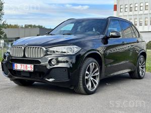 Black BMW X5 2015 in Riga, with an engine capacity of 3.00 L and mileage of 254 thousand km for 21900 €, photo 1 on AUTOMOTO.COM.LV