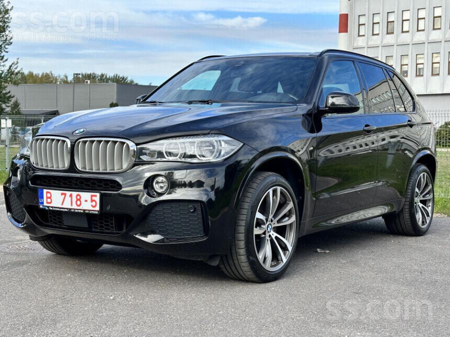 Black BMW X5 2015 in Riga, with an engine capacity of 3.00 L and mileage of 254 thousand km for 21900 €, photo 1 on AUTOMOTO.COM.LV