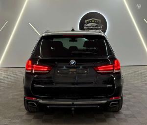 Black BMW X5 2015 in Marijampole, with an engine capacity of 2.99 L and mileage of 233 thousand km for 20999 €, photo 34 on AUTOMOTO.COM.LV