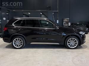 Melns BMW X5 2015 Rīga, ar dzinēja tilpumu 3.00 L un nobraukumu 170 tūkst. km par 18900 €, foto 3 vietnē AUTOMOTO.COM.LV
