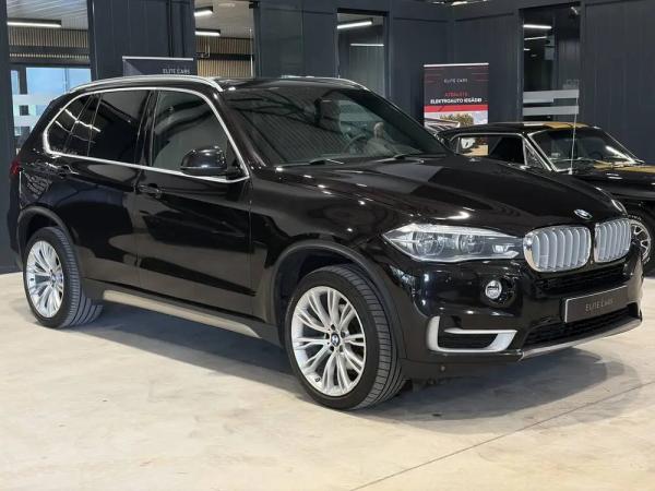 Melns BMW X5 2015 Rīga, ar dzinēja tilpumu 3.00 L un nobraukumu 170 tūkst. km par 18900 €, foto 1 vietnē AUTOMOTO.COM.LV